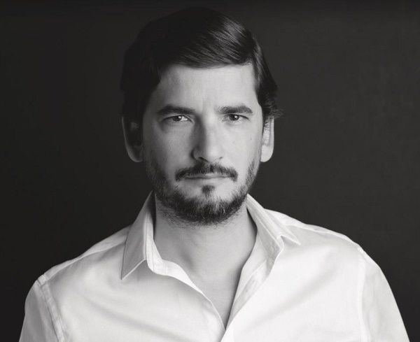 Rodrigo Costa Félix apresenta Tempo ao vivo | e-cultura