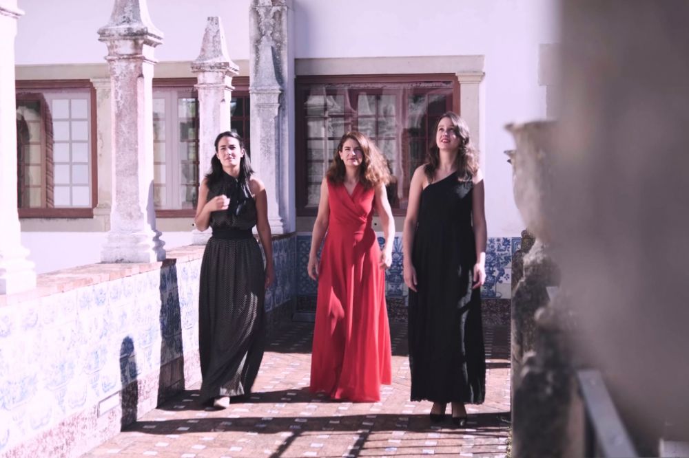 Trio de Damas homenageia a música de Olga Prats, Helena Sá e Costa e ...