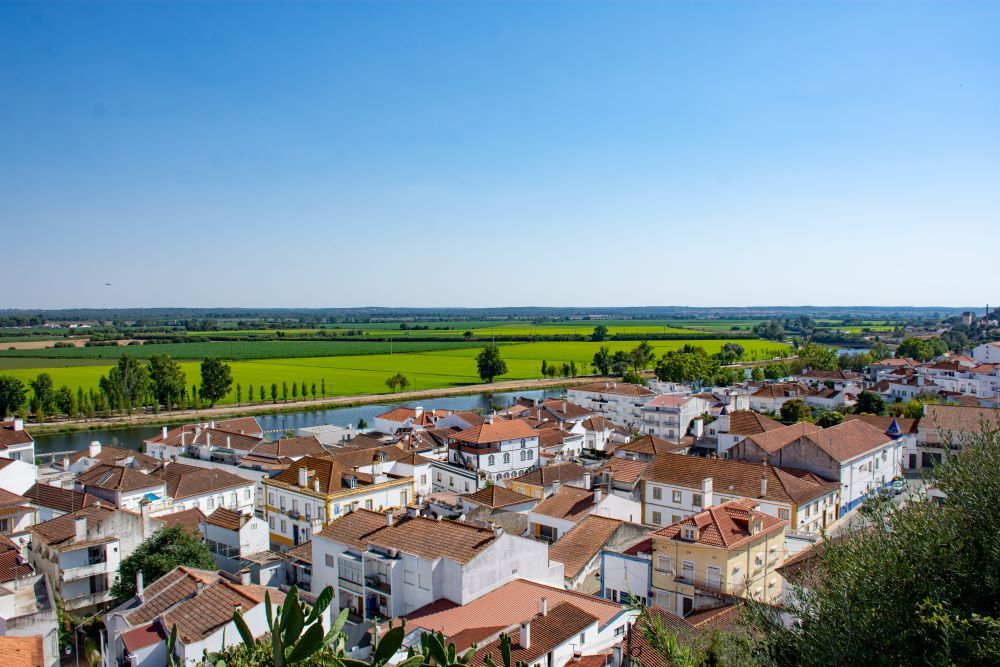 Devoção e História: O Santuário de Nossa Senhora do Castelo e o Centro ...