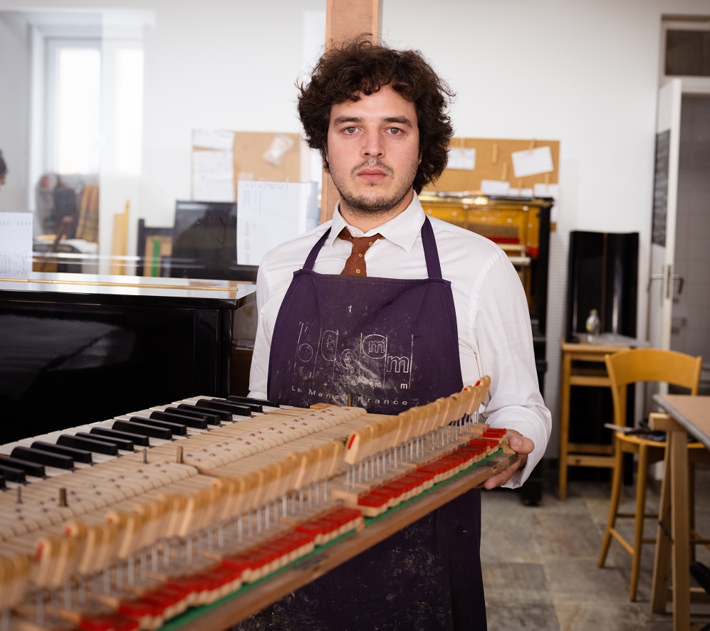 Tomás Wallenstein apresenta Vida Antiga | e-cultura